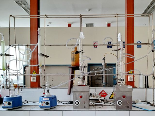 Petroleum Engineering » Laboratory – AFR