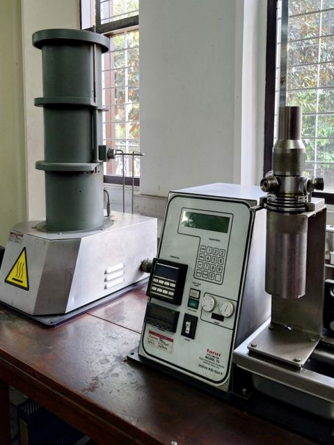 Petroleum Engineering » Laboratory (Drilling)